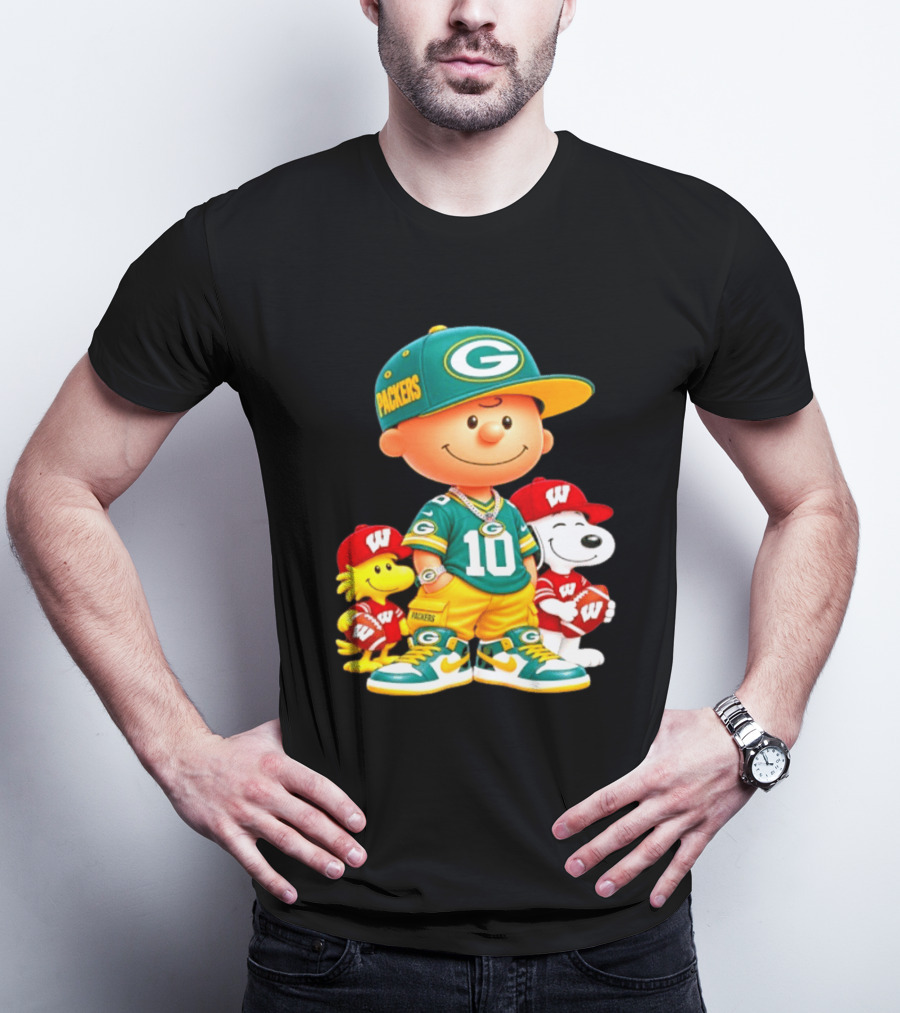 Charlie Brown Snoopy Woodstock Green Bay Packers Wisconsin Badgers Sports Fan Gear T-Shirt