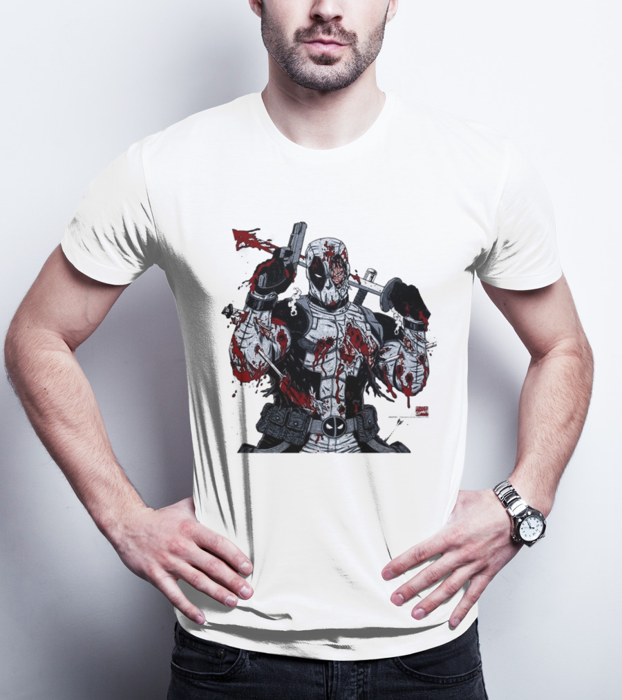 Deadpool Battle Damaged Bloody Swords Katana Gunner Comics Hero T-Shirt