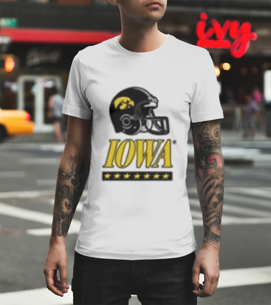 Iowa Hawkeyes Helmet 2026 ESPN College Gameday Runner T-Shirt