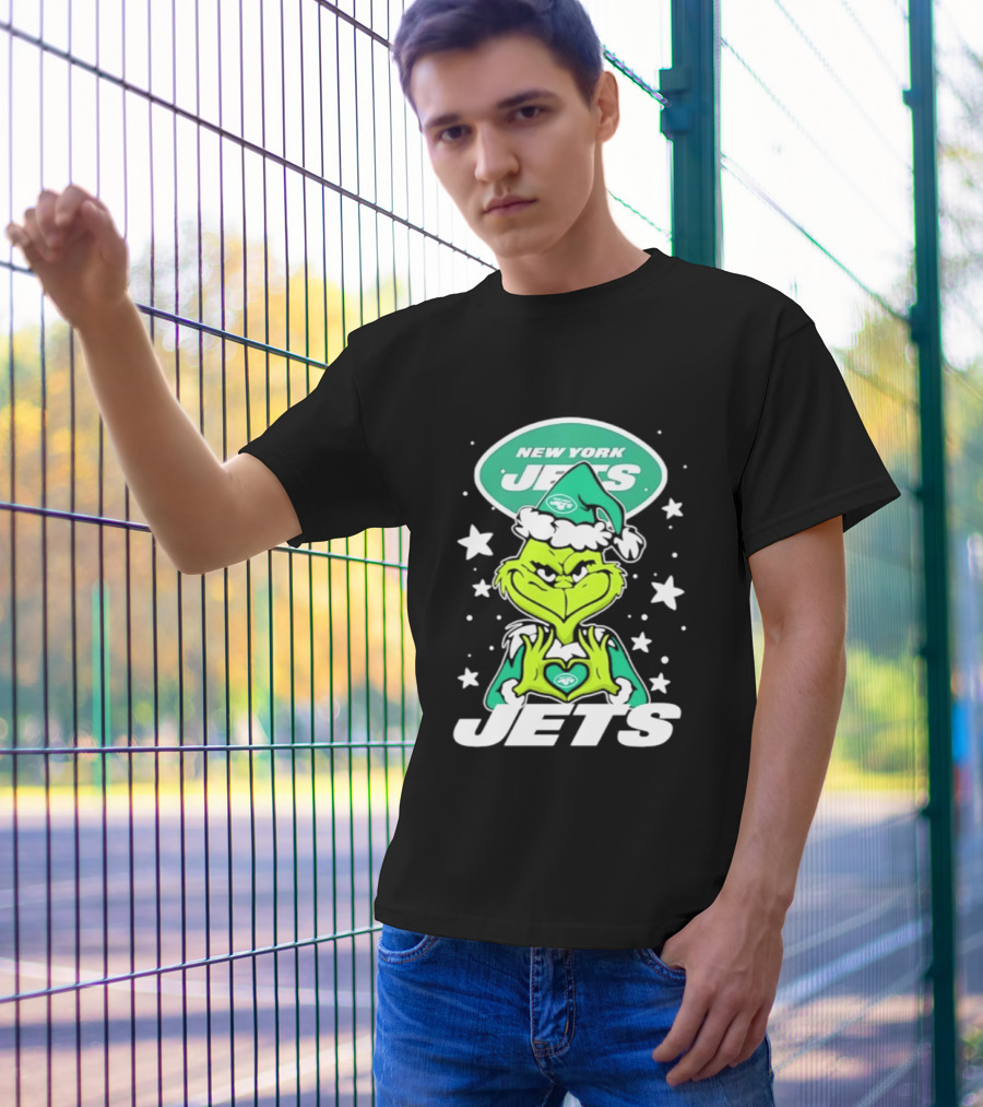 New York Jets Grinch Christmas 2026 Football Love Hands T-Shirt
