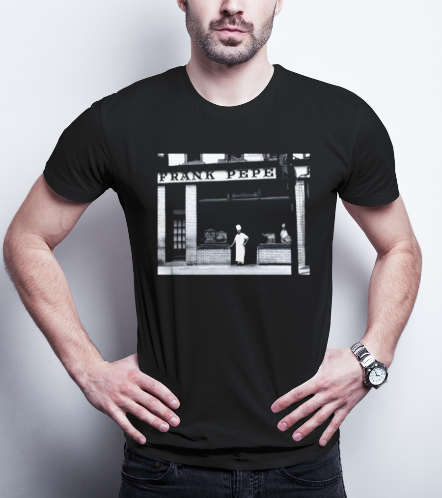 Frank Pepe Pizzeria Napoletana Storefront Scene With Visible Figures T-Shirt