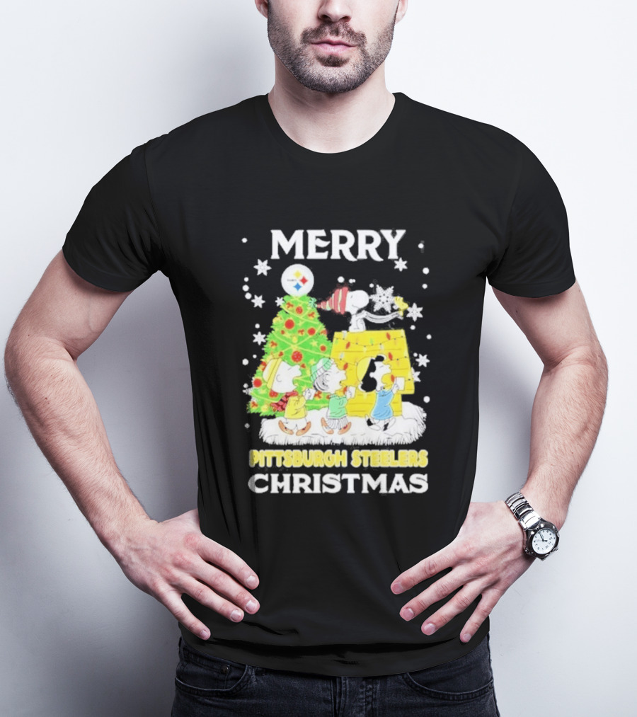 Merry Christmas 2026 Pittsburgh Steelers Peanuts Tree And Snoopy T-Shirt