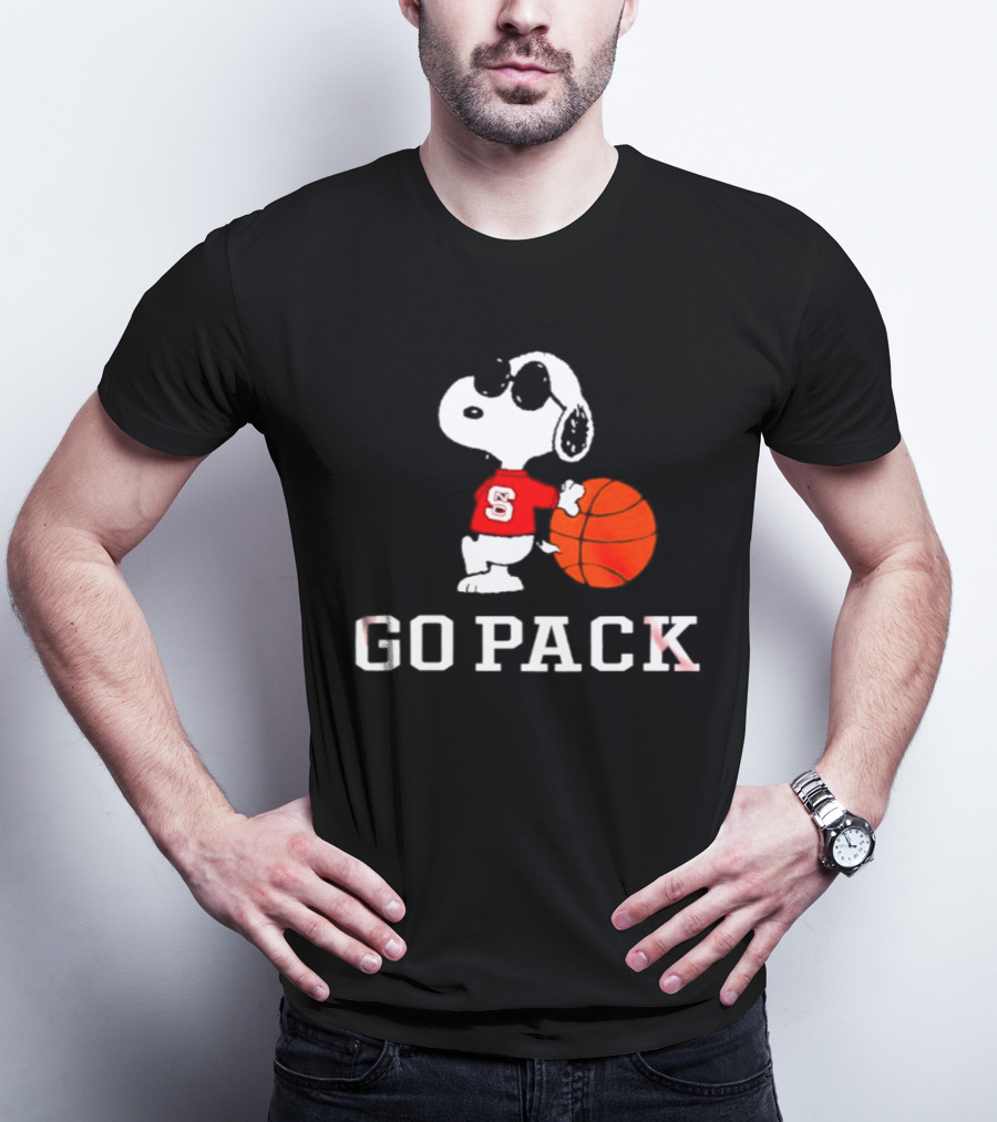 Snoopy NC State Wolfpack Basketball Go Pack T-Shirt