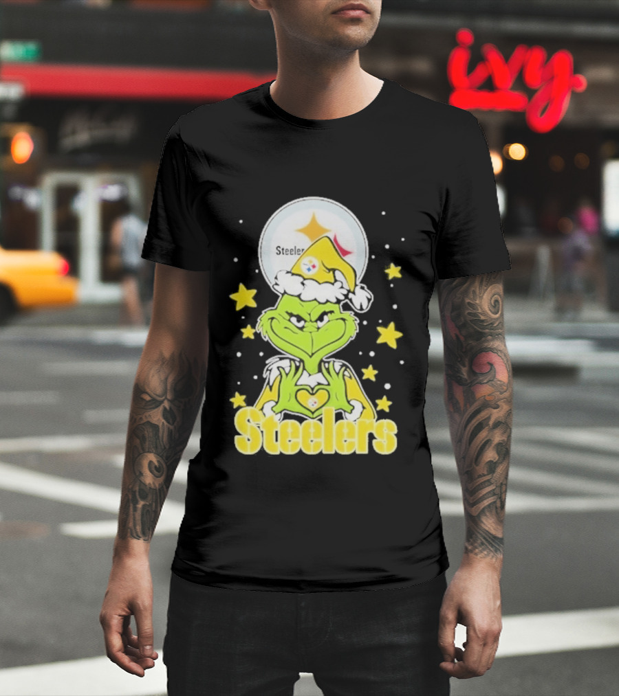 Pittsburgh Steelers Grinch Christmas Love Hands 2026 Football T-Shirt