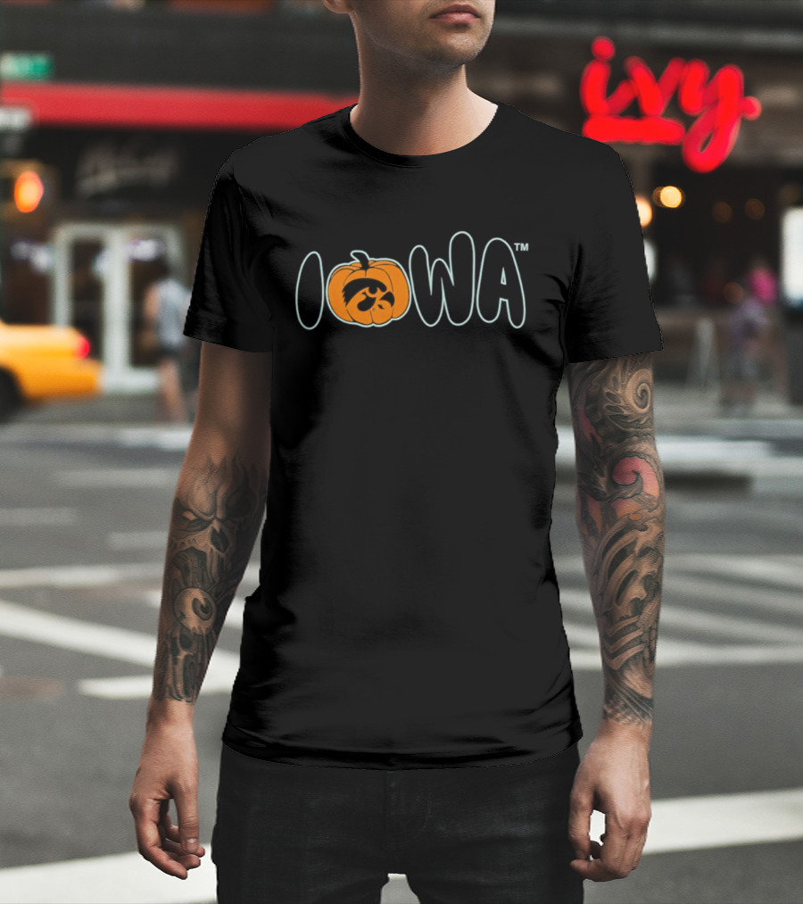 Iowa Hawkeyes Pumpkin Halloween 2026 Triblend T-Shirt