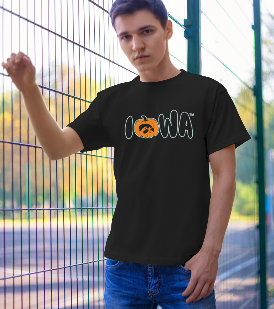 Iowa Hawkeyes Pumpkin Halloween 2026 Triblend T-Shirt