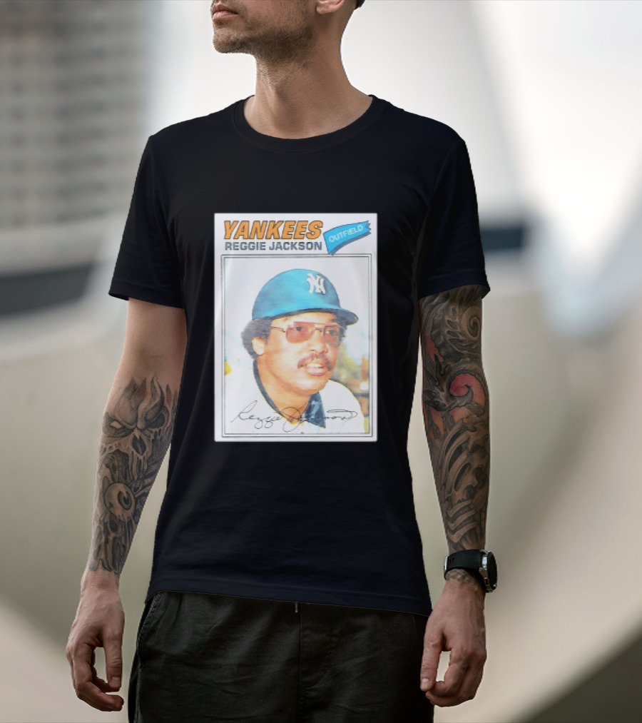 Yankees Reggie Jackson Outfield 1977 Topps Baseball Card T-Shirt