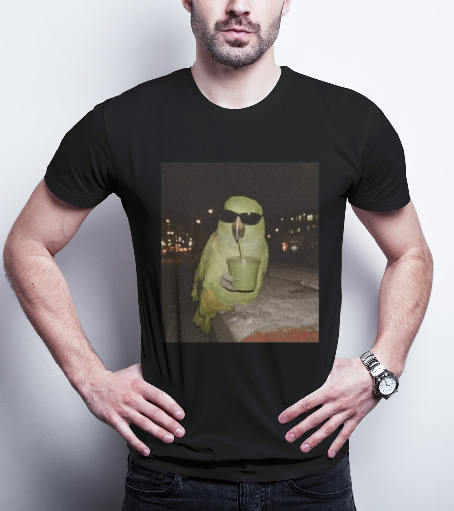 Parrot Wearing Sunglasses Enjoying Green Smoothie At Night T-Shirt