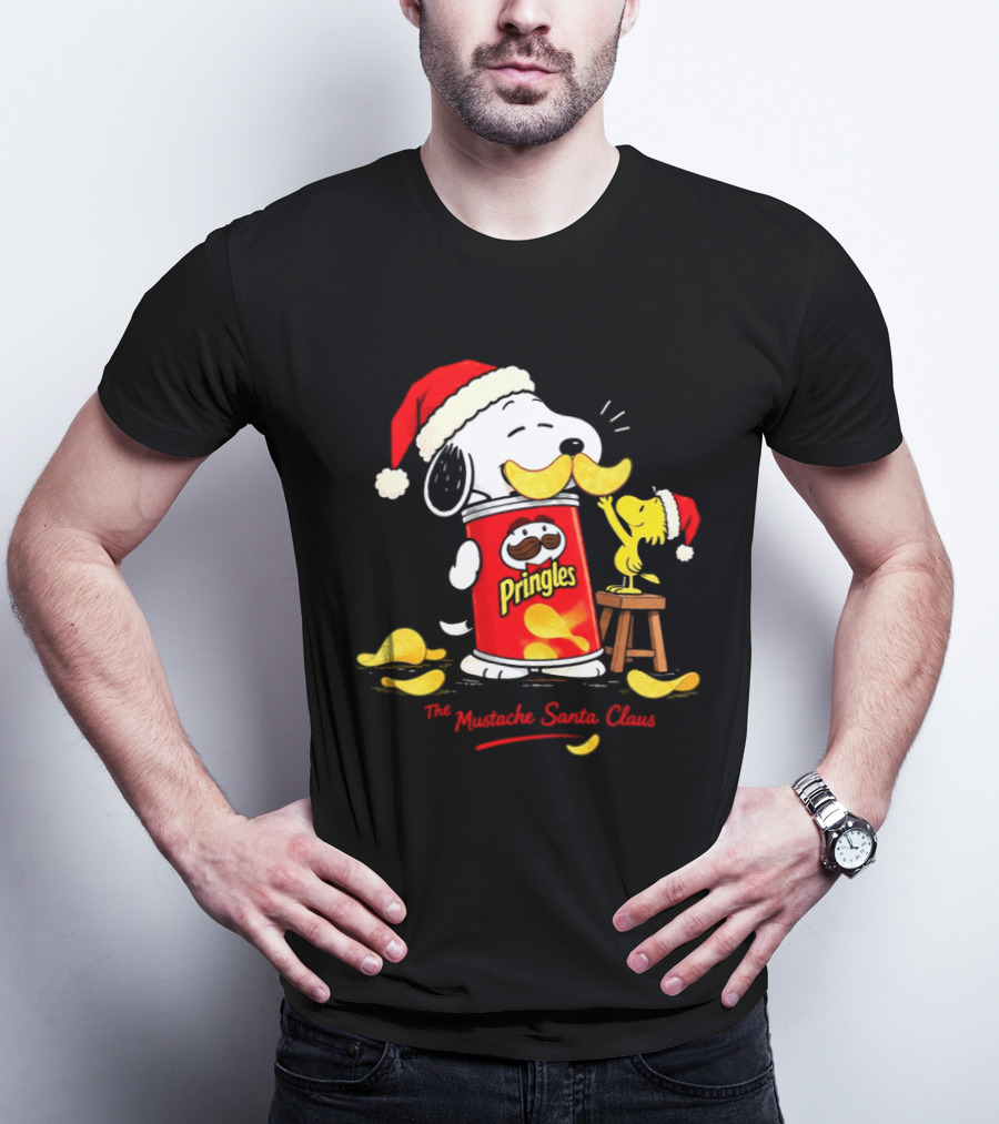 Pringles Snoopy Mustache Santa Christmas Chip Lovers Snack Fun T-Shirt