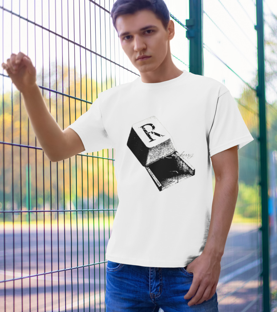 R Raspberry Minimalist Keyboard Key Block T-Shirt