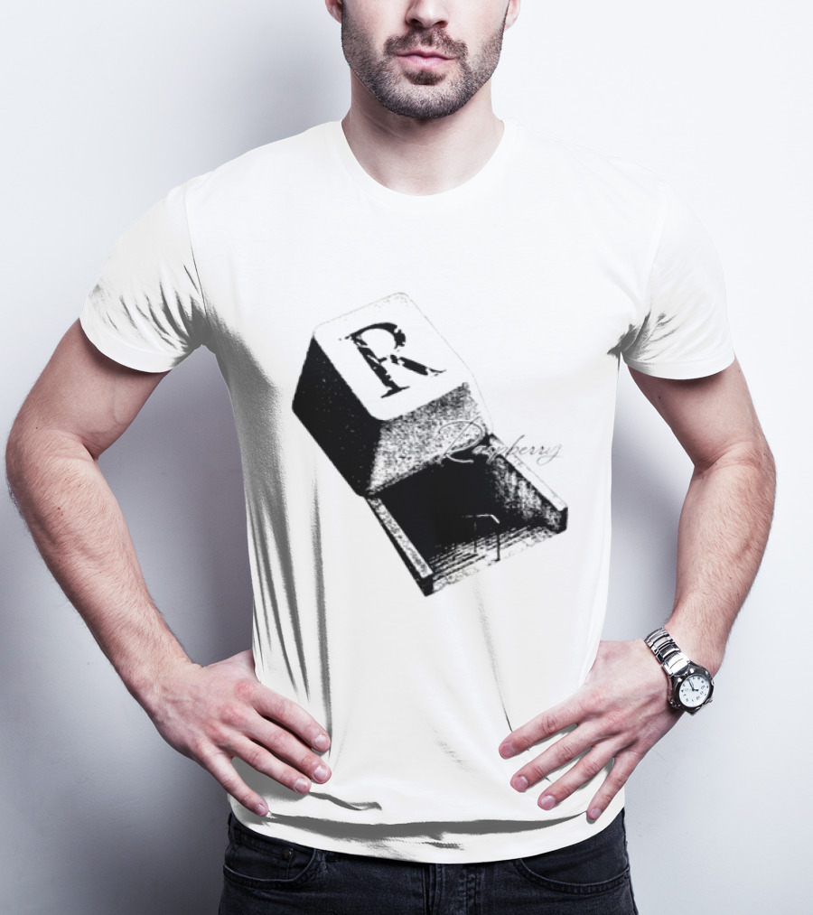 R Raspberry Minimalist Keyboard Key Block T-Shirt