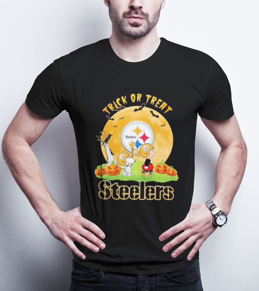 Pittsburgh Steelers Peanuts Trick Or Treat Halloween Abbey Road 2026 T-Shirt