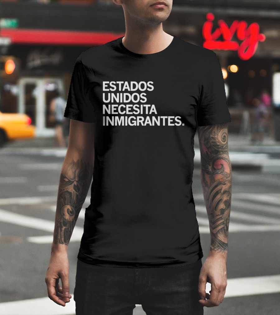 Estados Unidos Necesita Inmigrantes Spanish Jamie Bonkiewicz T-Shirt