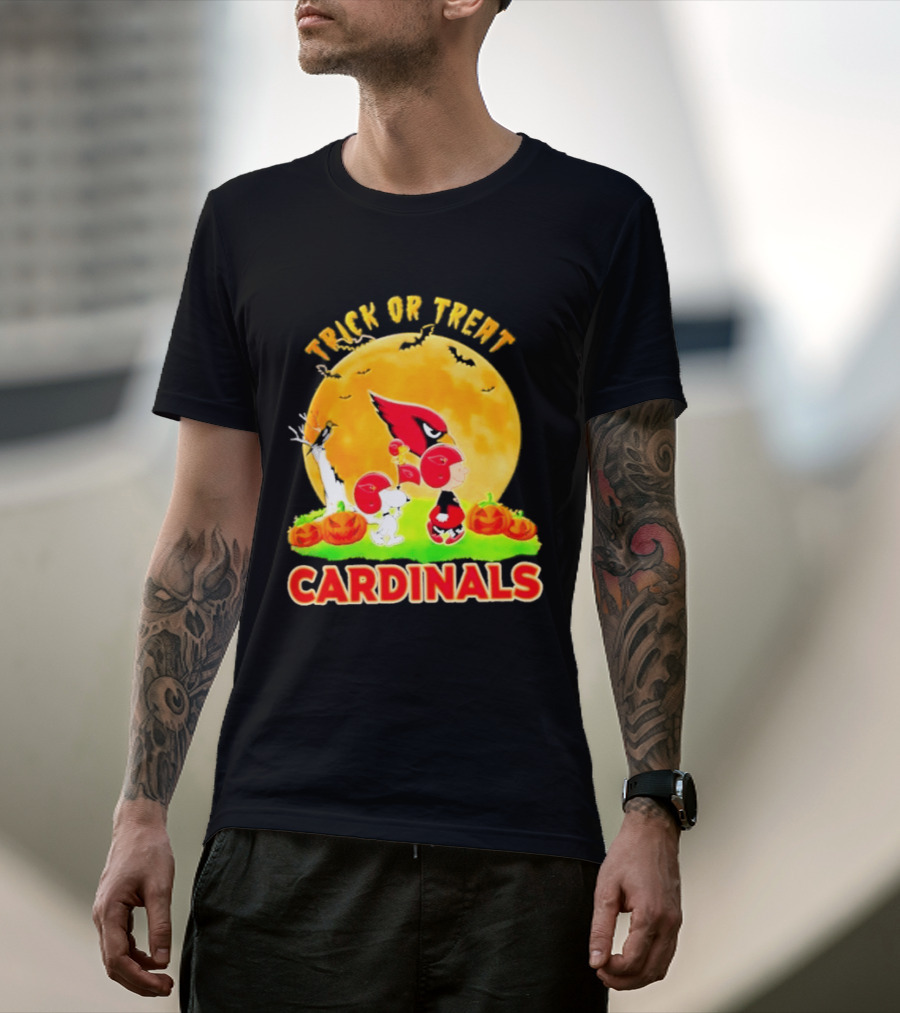 Arizona Cardinals Peanuts Trick Or Treat Halloween 2026 T-Shirt