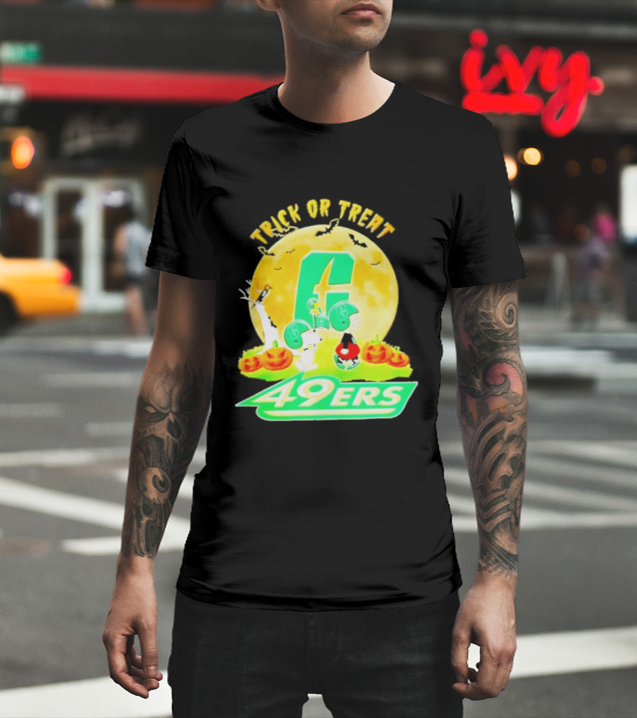Charlotte 49ers Peanuts Trick Or Treat Halloween 2026 Abbey Road T-Shirt