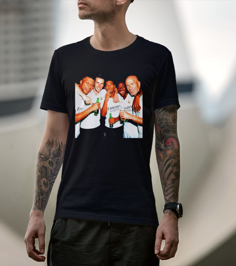 Real Madrid FC Mbappé Bale Bellingham Vinícius Zidane Middle Finger Beer Smoking T-Shirt