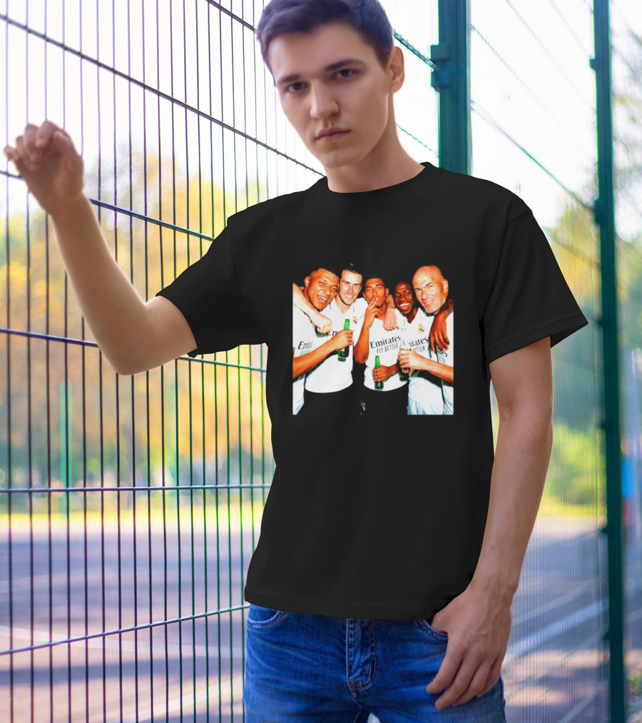 Real Madrid FC Mbappé Bale Bellingham Vinícius Zidane Middle Finger Beer Smoking T-Shirt