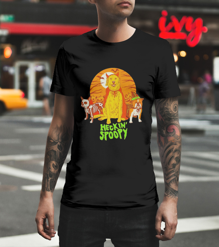Heckin' Spoopy Dogs Halloween Golden Retriever Skeleton Costume Pumpkin Moon T-Shirt