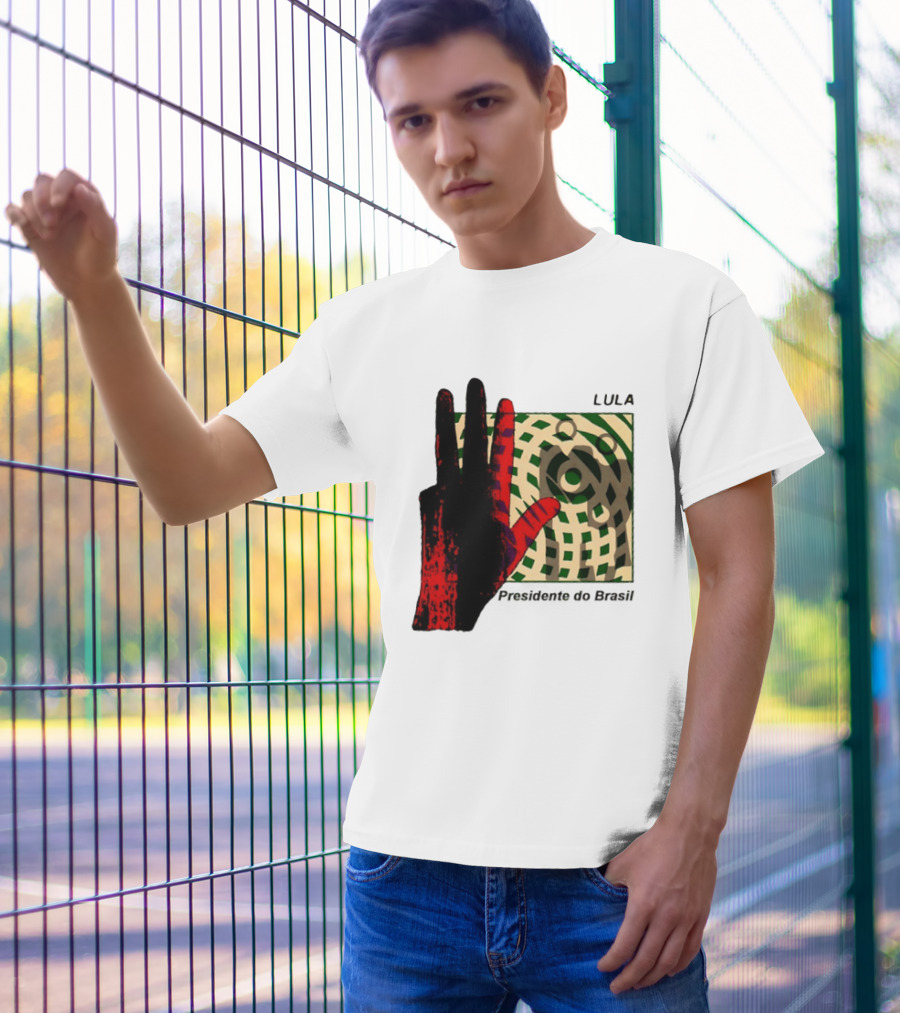 Lula Presidente Do Brasil Red Hand Brazil Politics T-Shirt