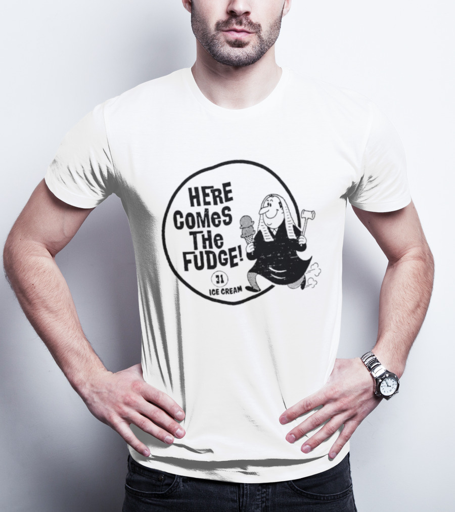 Baskin Robbins Here Comes The Fudge 31 Ice Cream T-Shirt
