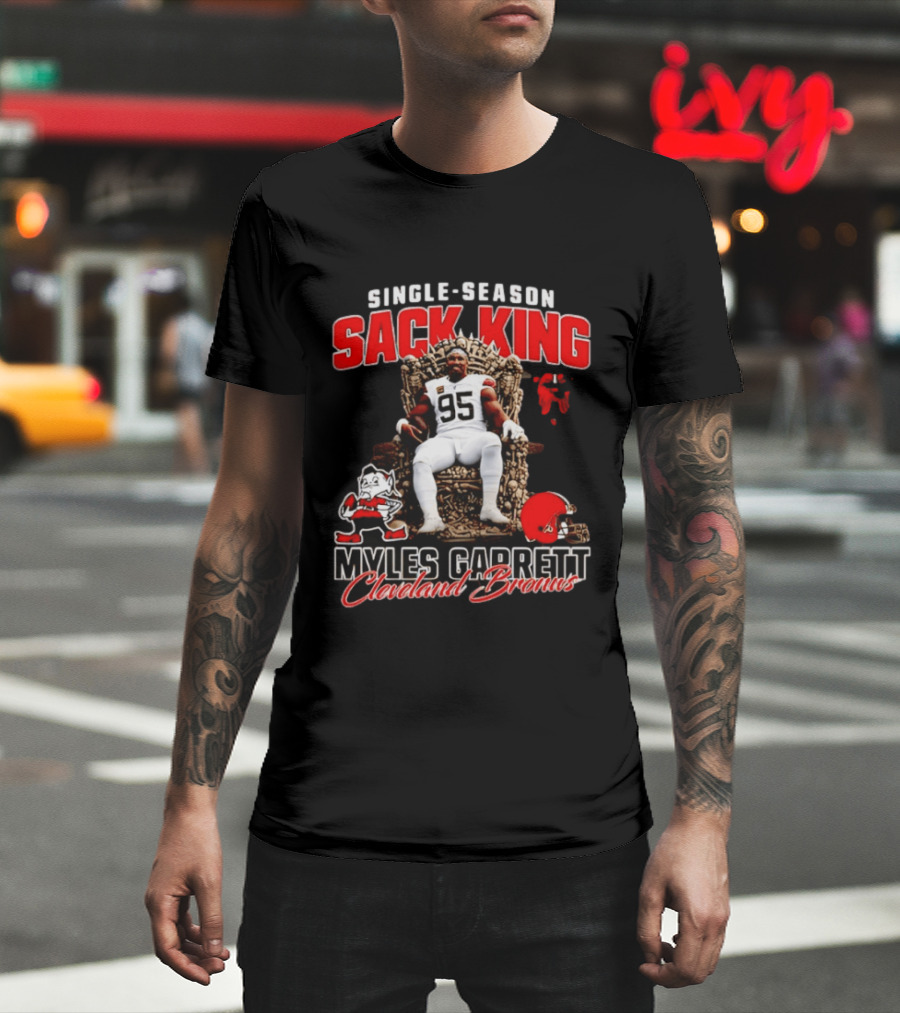 Single Season Sack King Myles Garrett Cleveland Browns 95 Throne Motif T-Shirt