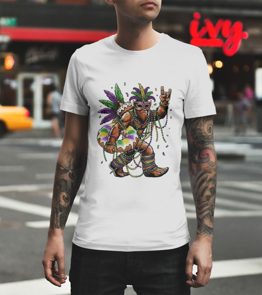 Mardi Gras Bigfoot King Rock And Roll Hand Beads Cake Donut T-Shirt