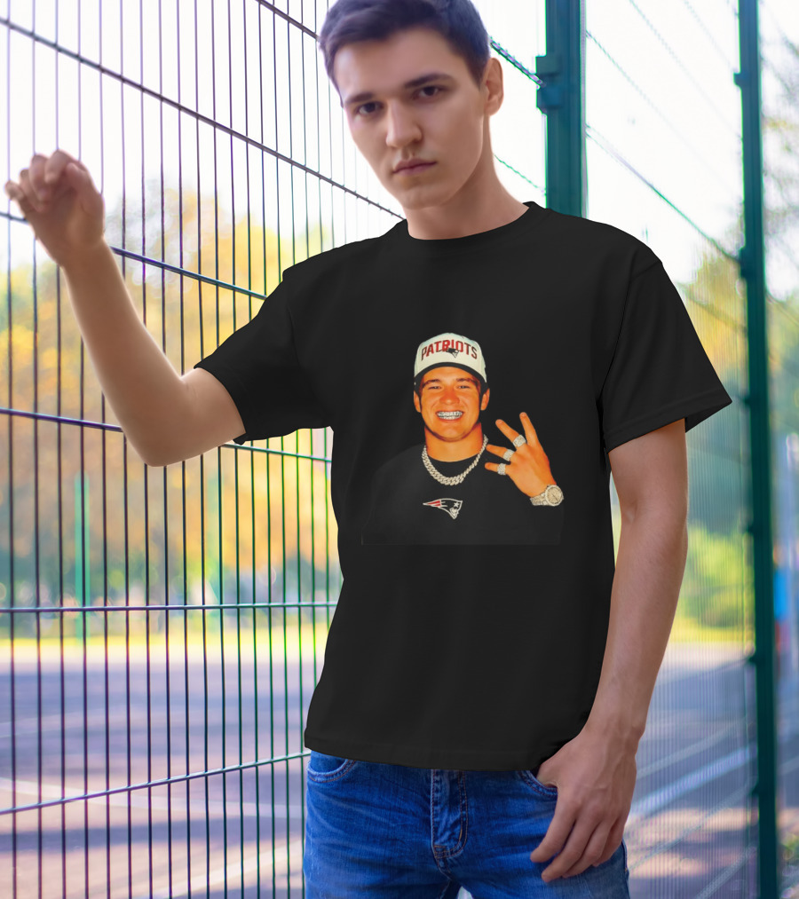 Drake Maye Patriots Ring Collection With New England Patriots Hat And Jewelry T-Shirt