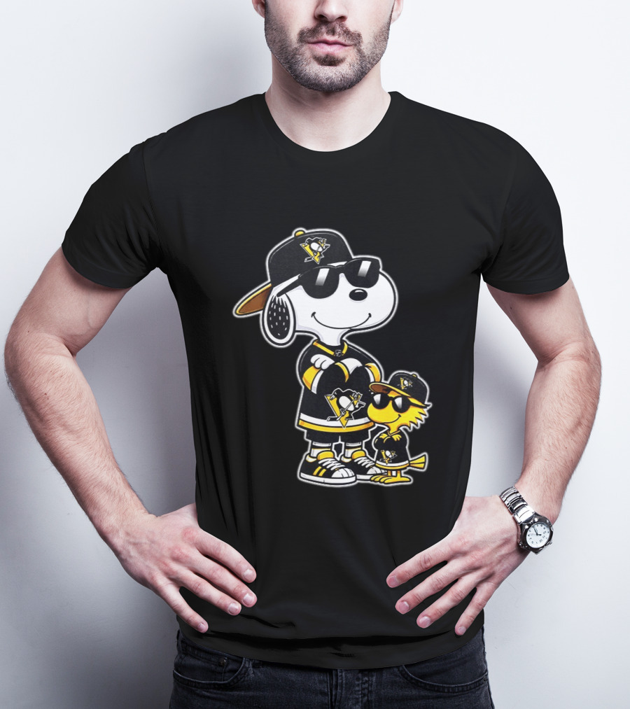 Snoopy Woodstock Pittsburgh Penguins NHL 2026 Sports Fan Collaboration T-Shirt