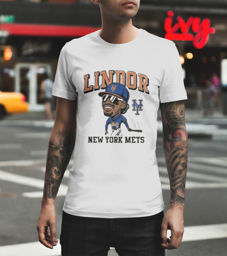 Lindor New York Mets 26 Caricature Baseball Player With Cap T-Shirt