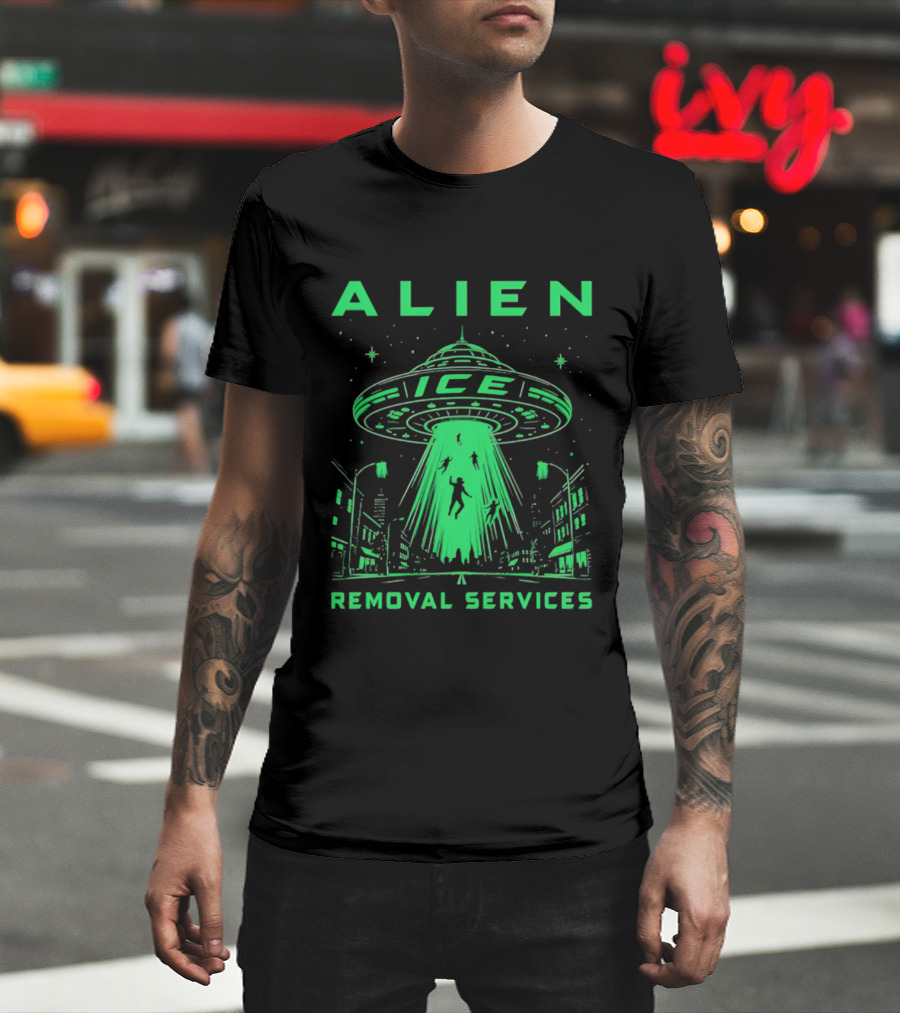 ALIEN ICE UFO Removal Services Extraterrestrial Abduction Scene T-Shirt