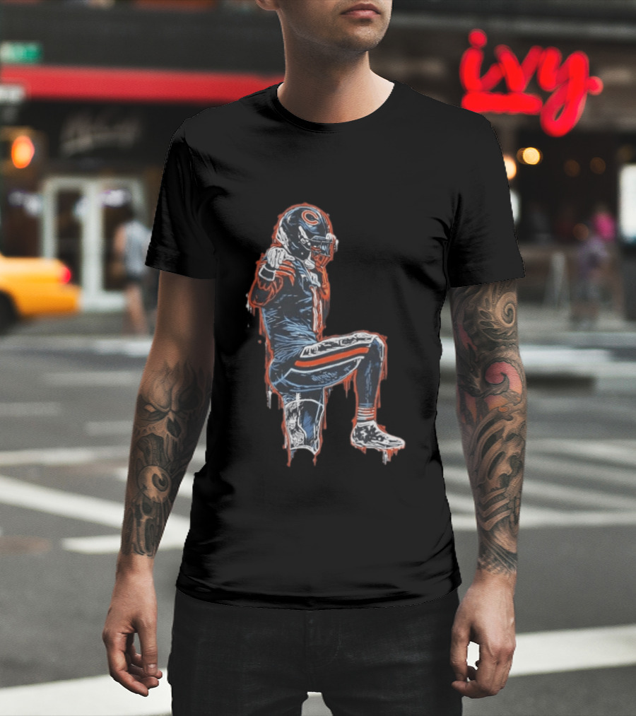 Chicago Bears Kneeling Player Dripping Effect Football Merchandise T-Shirt