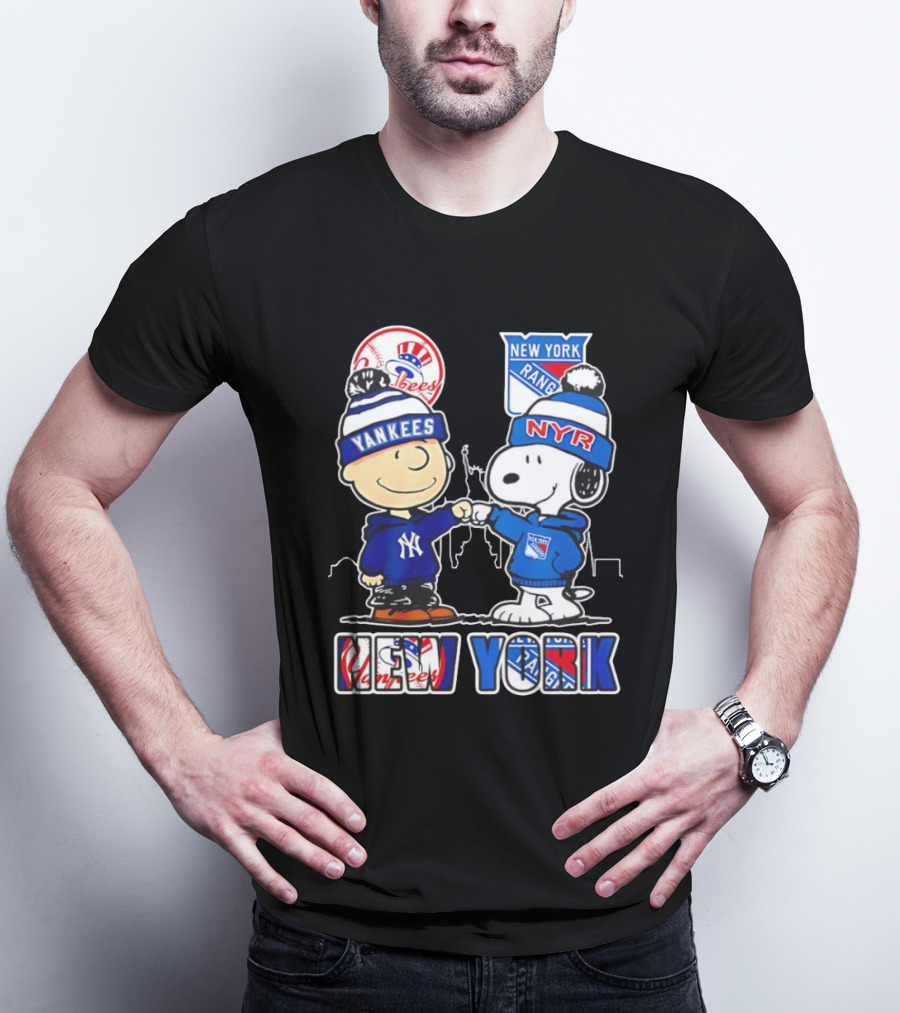 New York Yankees Vs Rangers Charlie Brown Snoopy Fan Gear T-Shirt