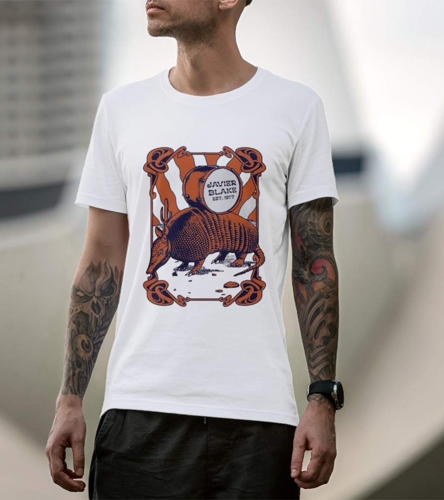 Javier Blake Est 1977 Armadillo Drum Retro Celtic Frame T-Shirt