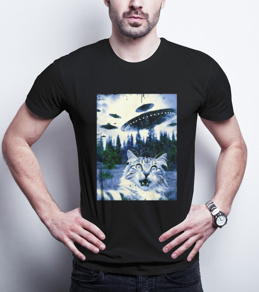 UFO Cat Extraterrestrial Surprise Scene T-Shirt