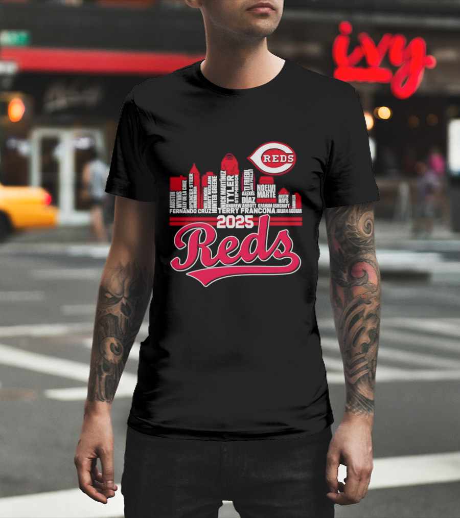 Cincinnati Reds Skyline Players 2025 Reds T-Shirt