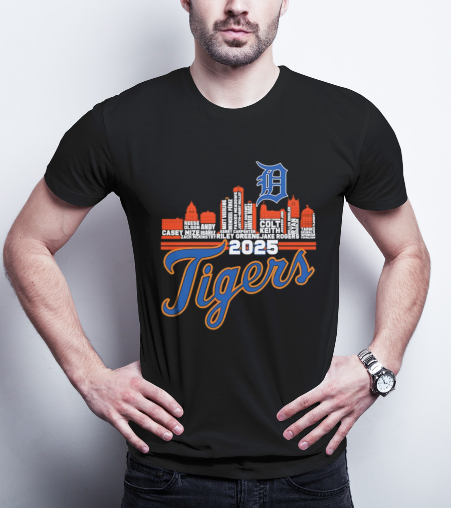 Detroit Tigers 2025 City Skyline Baseball Players T-Shirt