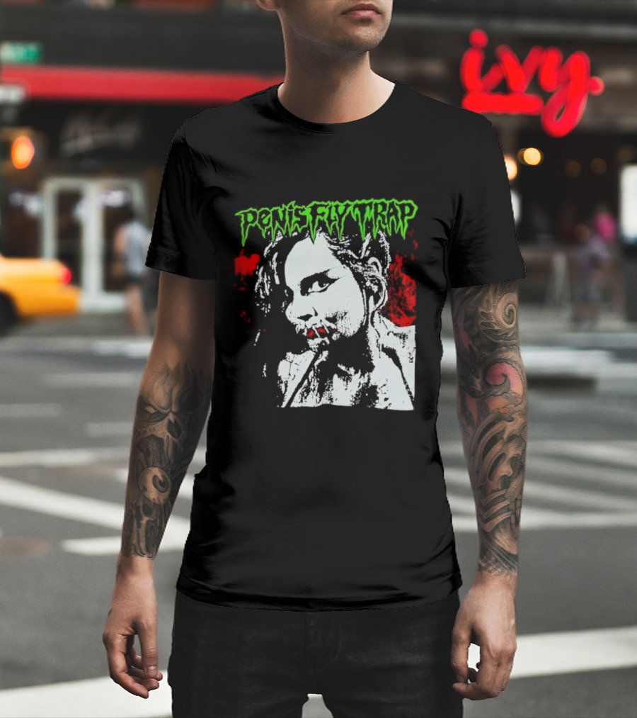 Penis Flytrap Horror Aesthetic Red Green T-Shirt