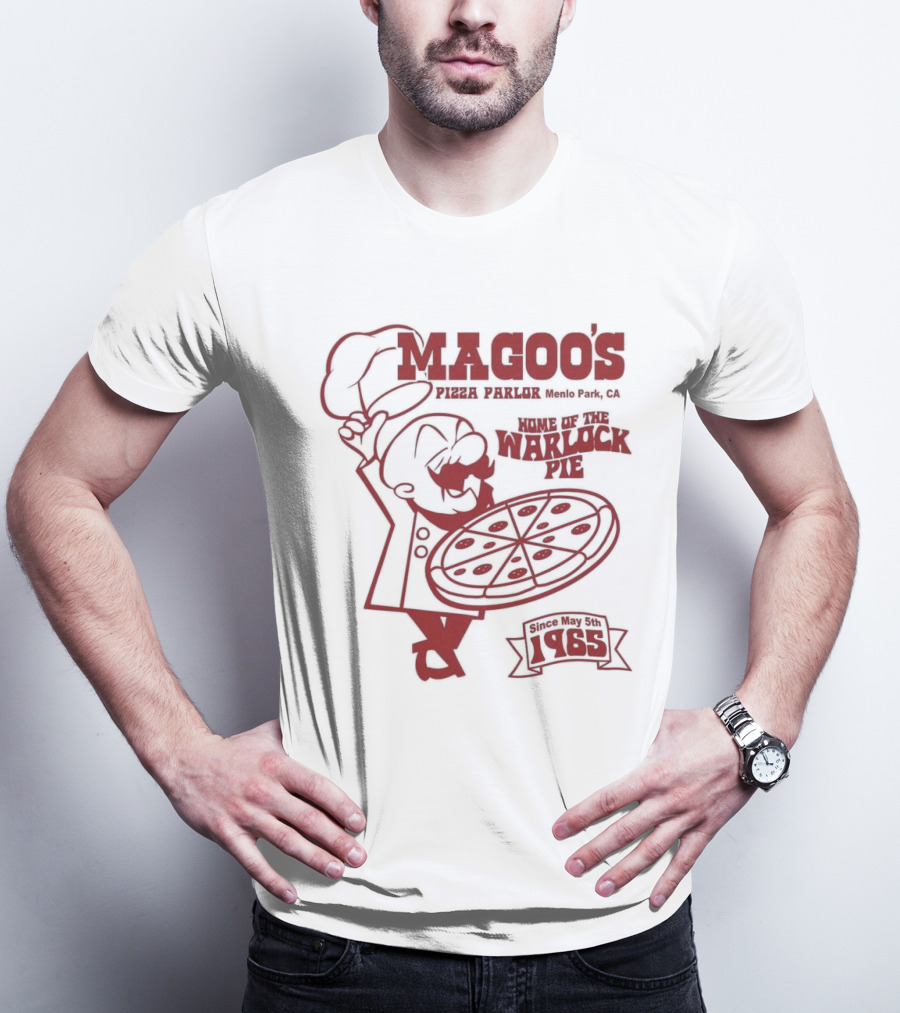 Magoo's Pizza Parlor Throwback 1985 Warsaw Indiana Chef Holding Pizza T-Shirt