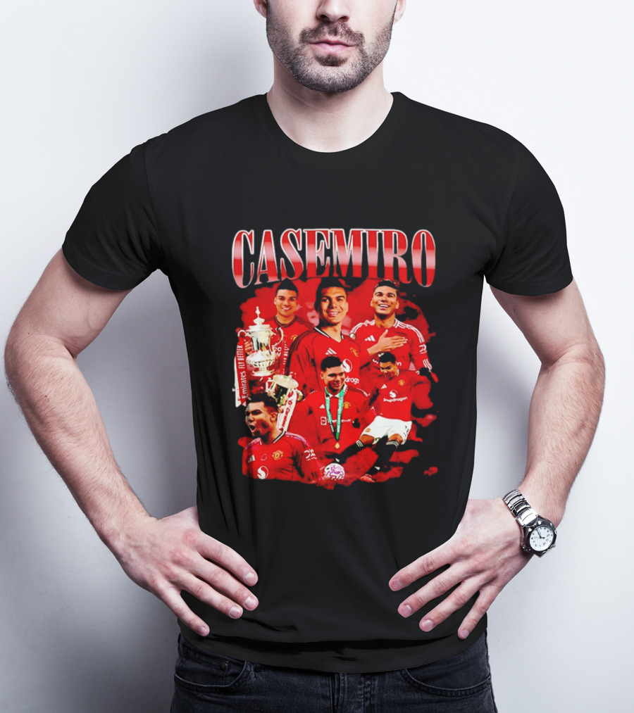 Casemiro Manchester United Trophy Celebrations Retro Football T-Shirt
