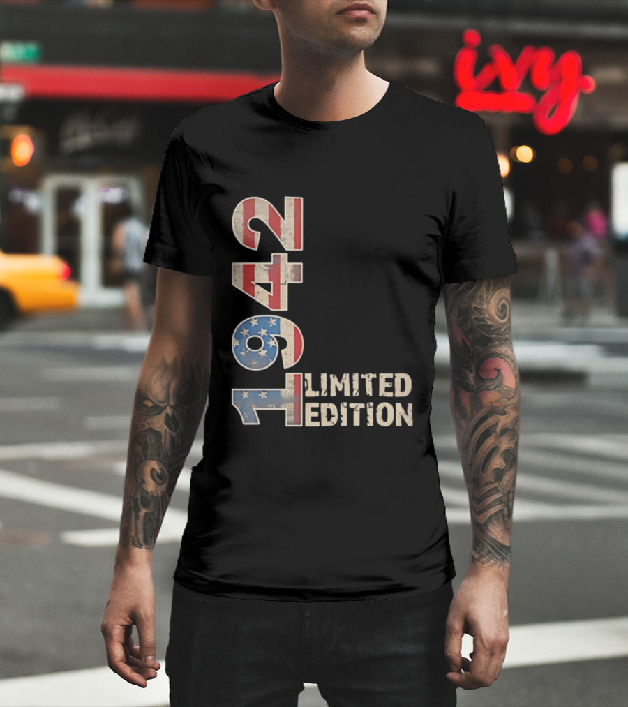 USA 1942 Limited Edition American Flag T-Shirt