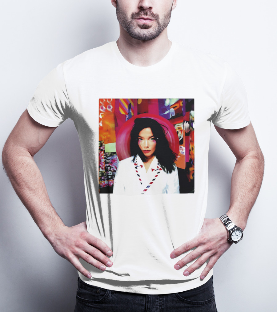 Anne Hathaway Björk And T-Shirt