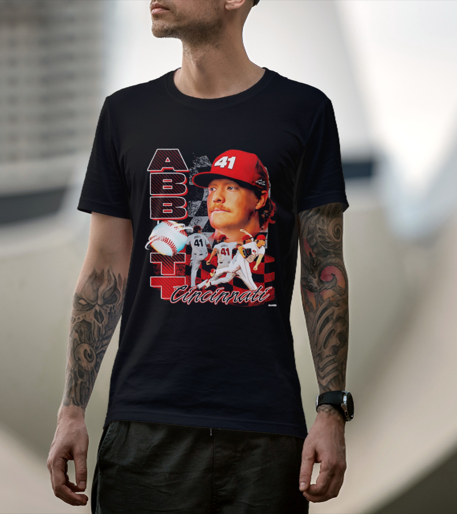 Cincinnati Reds Abbott 41 Baseball Pitcher Portrait Action T-Shirt