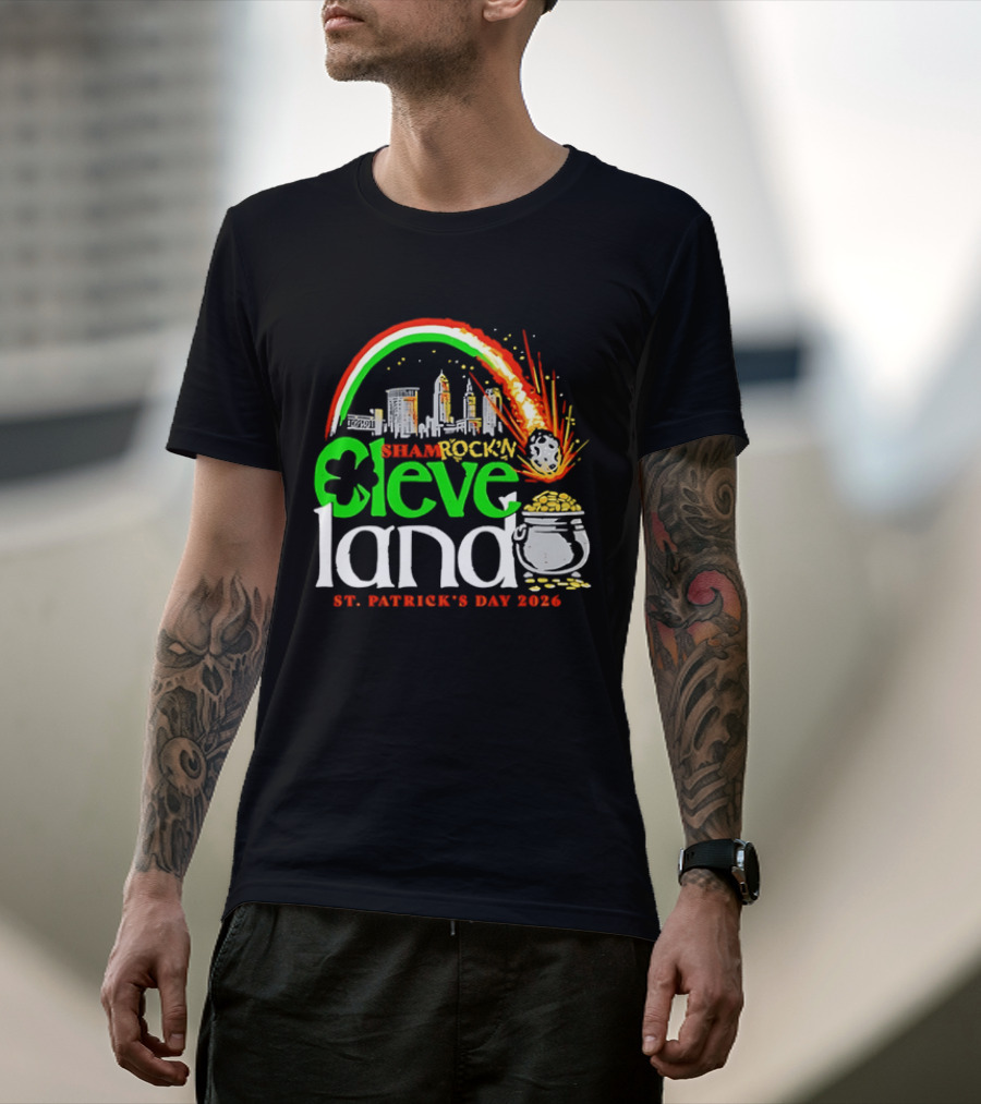 St Patrick's Day 2026 Shamrock'n Cleveland Land Skyline And Pot Of Gold T-Shirt