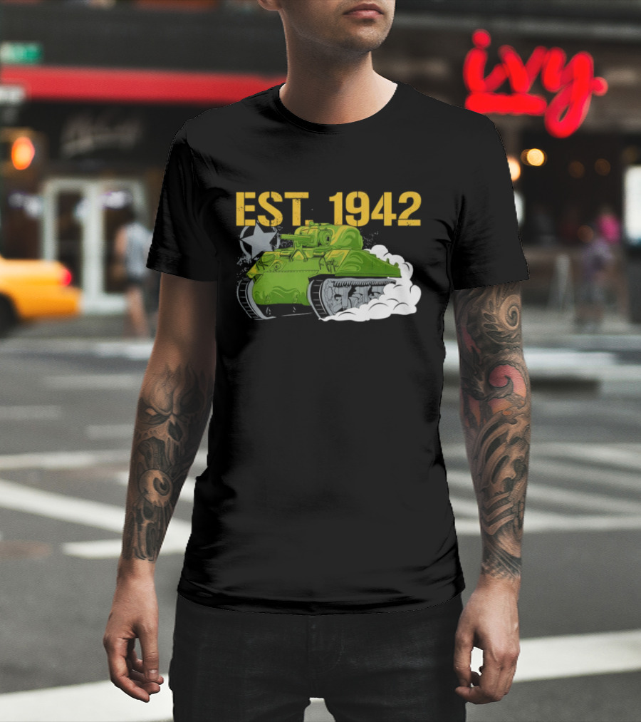WW2 Sherman Tank EST 1942 World War II Historical Vehicle T-Shirt