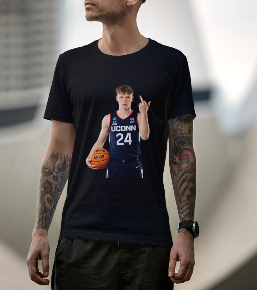 Braylon Mullins UConn Huskies 24 NCAA Basketball Middle Finger T-Shirt