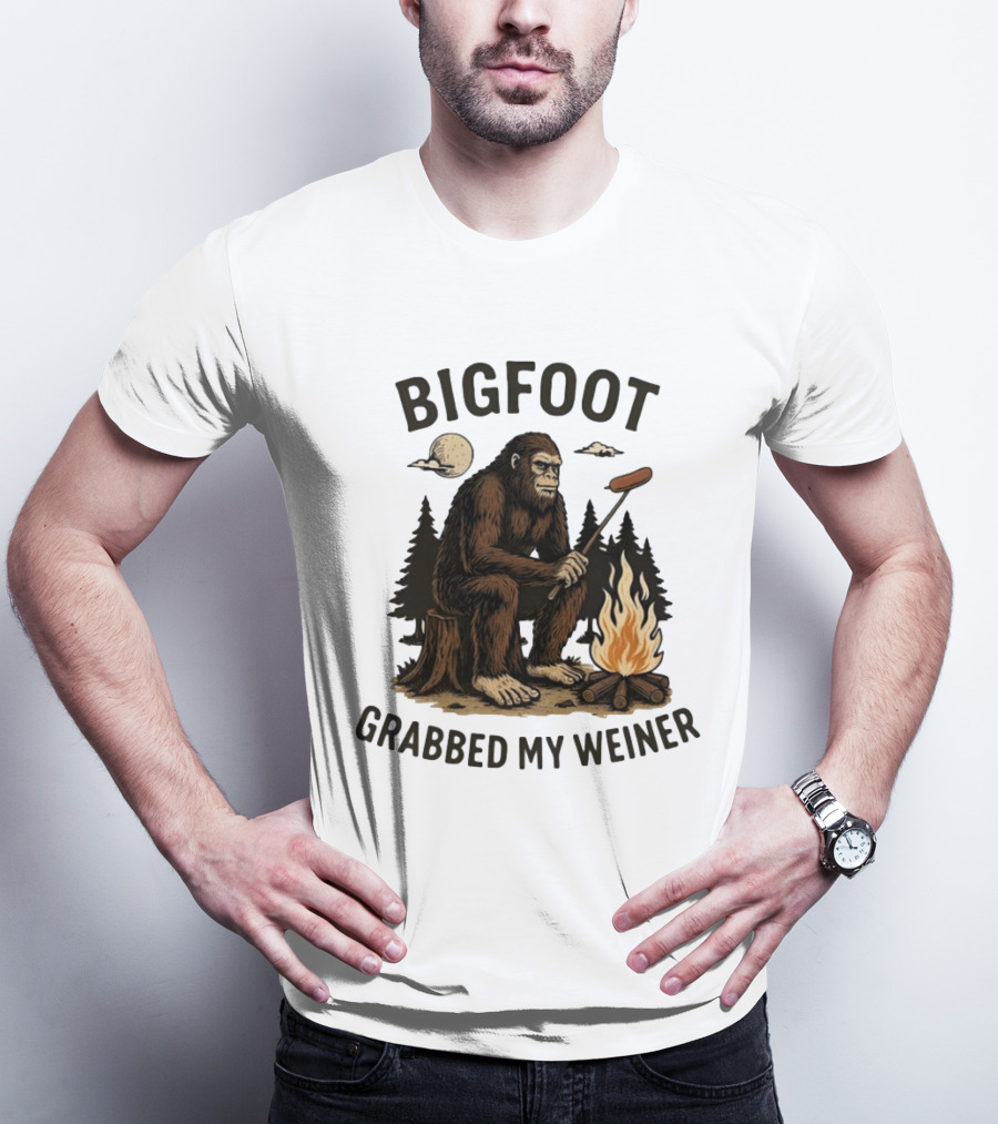 Bigfoot Grabbing My Weiner Campfire Sausage Grilling Moonlit Forest T-Shirt