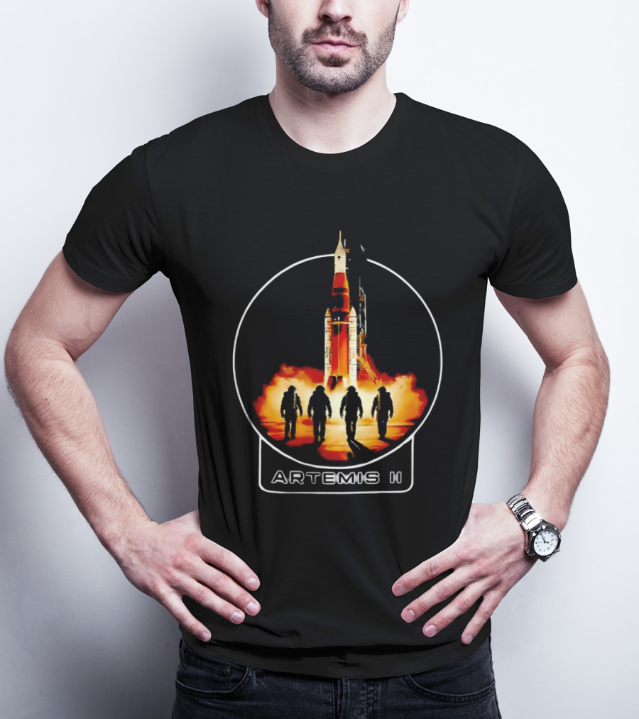 Artemis II Rocket Launch Astronauts And Liftoff T-Shirt