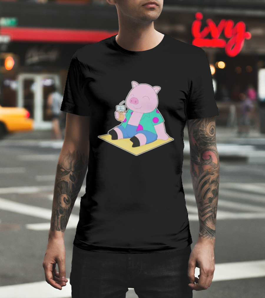 Pig Beach Beverage Summer Relaxation Fun T-Shirt