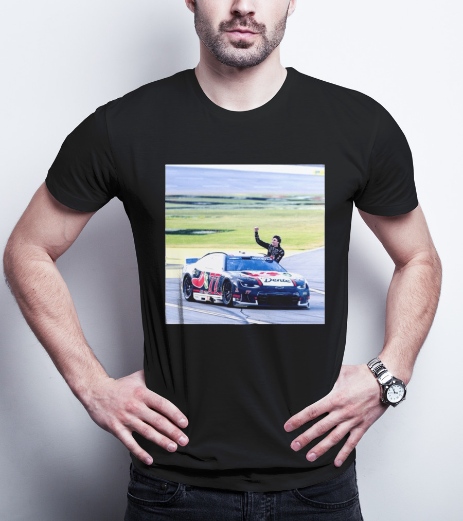 Carson Hocevar First Win Nascar Cup Series 2026 Talladega Number 77 Car Victory Celebrating Dente T-Shirt