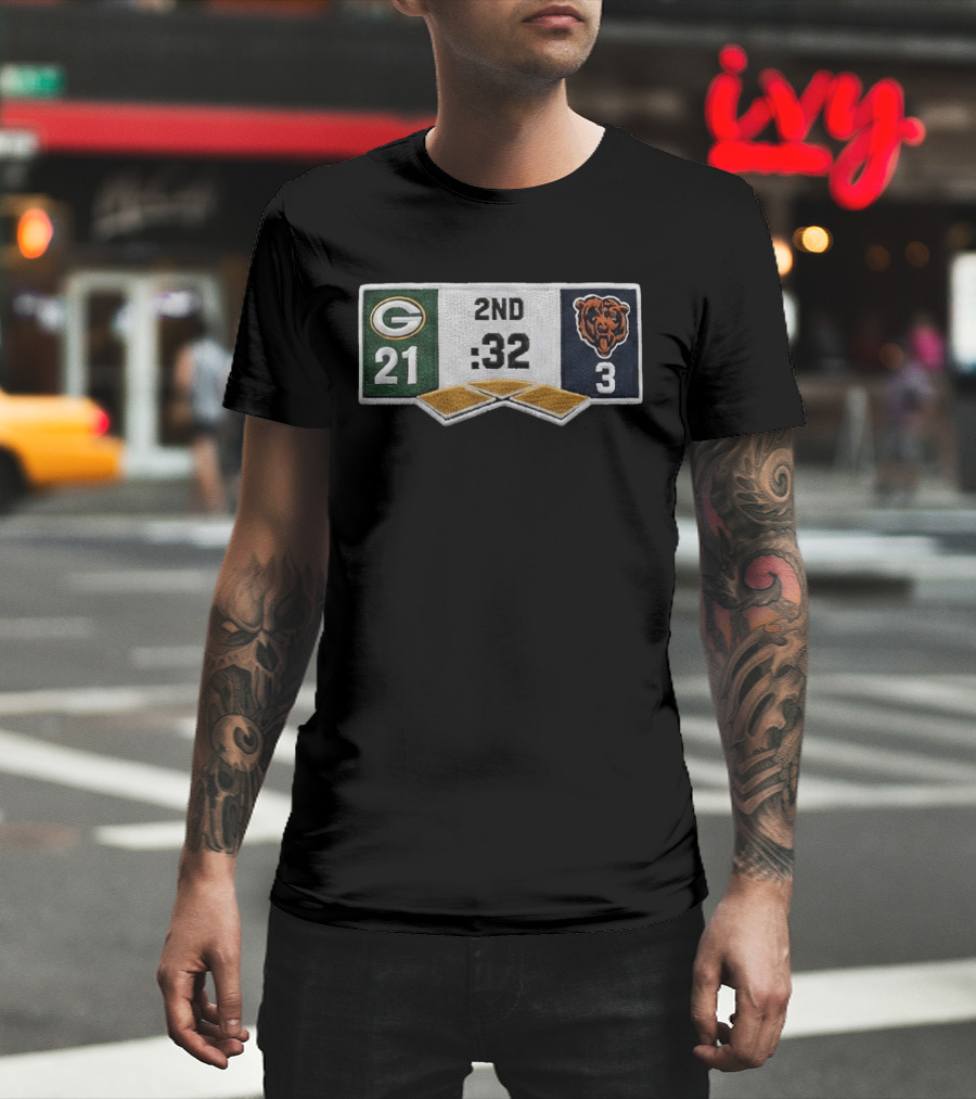 Packers 21 Bears 3 Second Quarter Scoreboard Patch T-Shirt